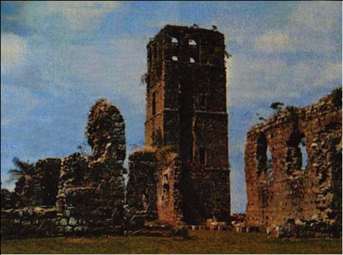 Ruinas de la catedral de Panamá, destruida por el ataque de Morgan en 1671.